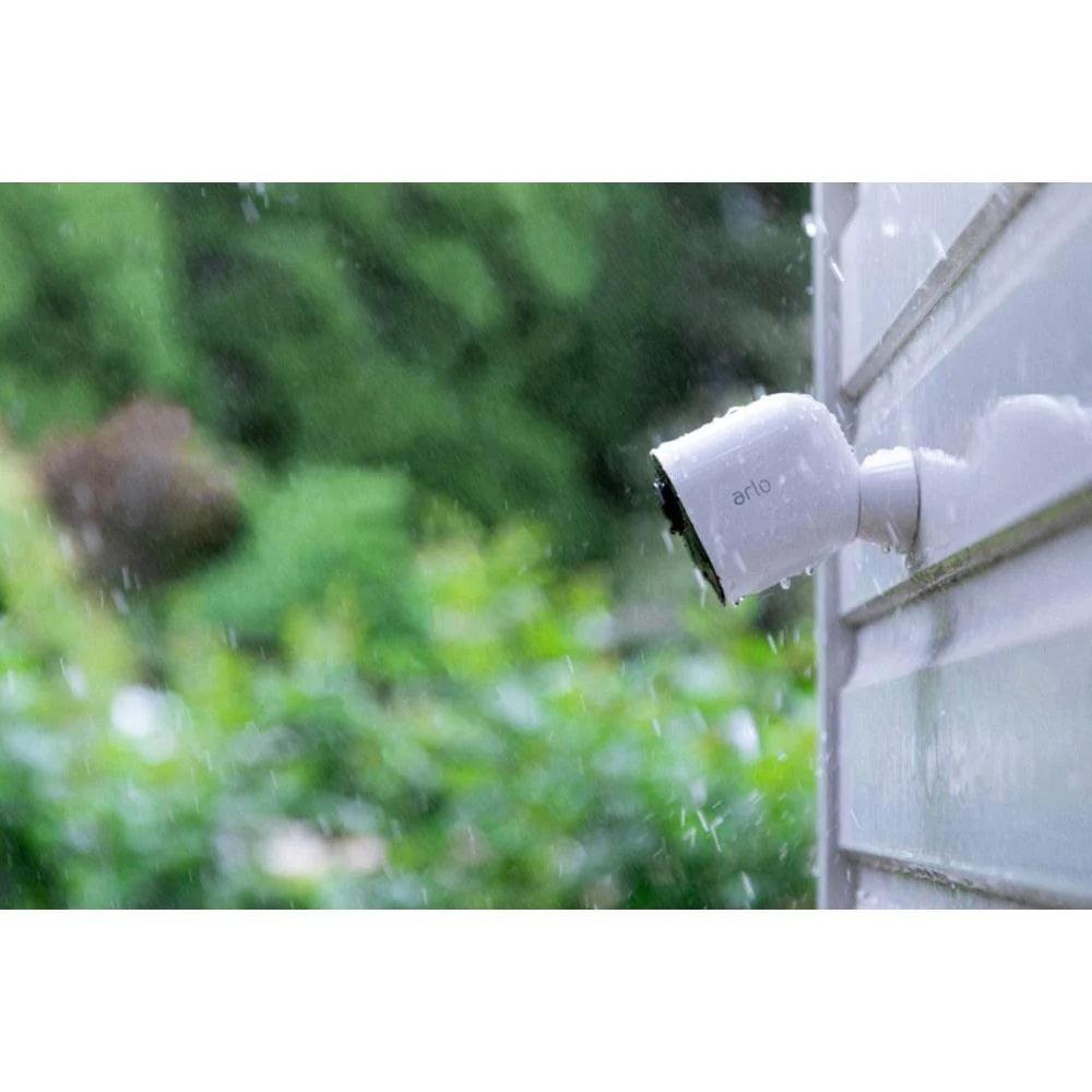 Arlo Ultra 2 Security Spotlight Camera 4K UHD Wireless 2 |SuperOffice